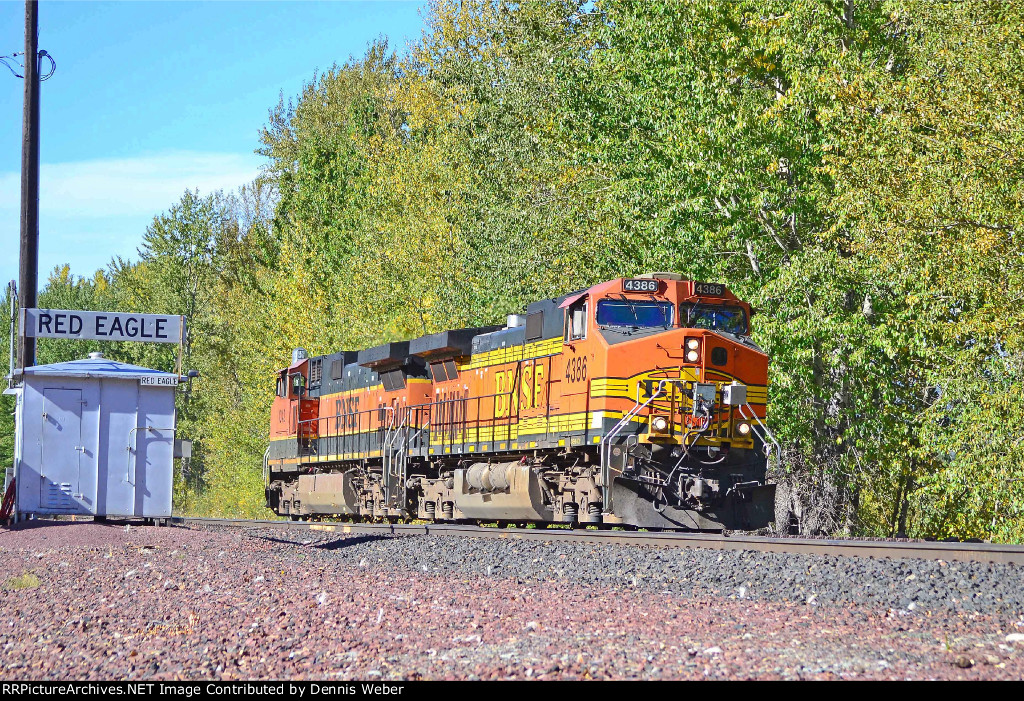 BNSF 4386-1042.
